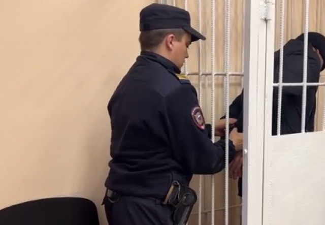 Обвиняемый в убийстве школьницы омич был судим за половые преступления